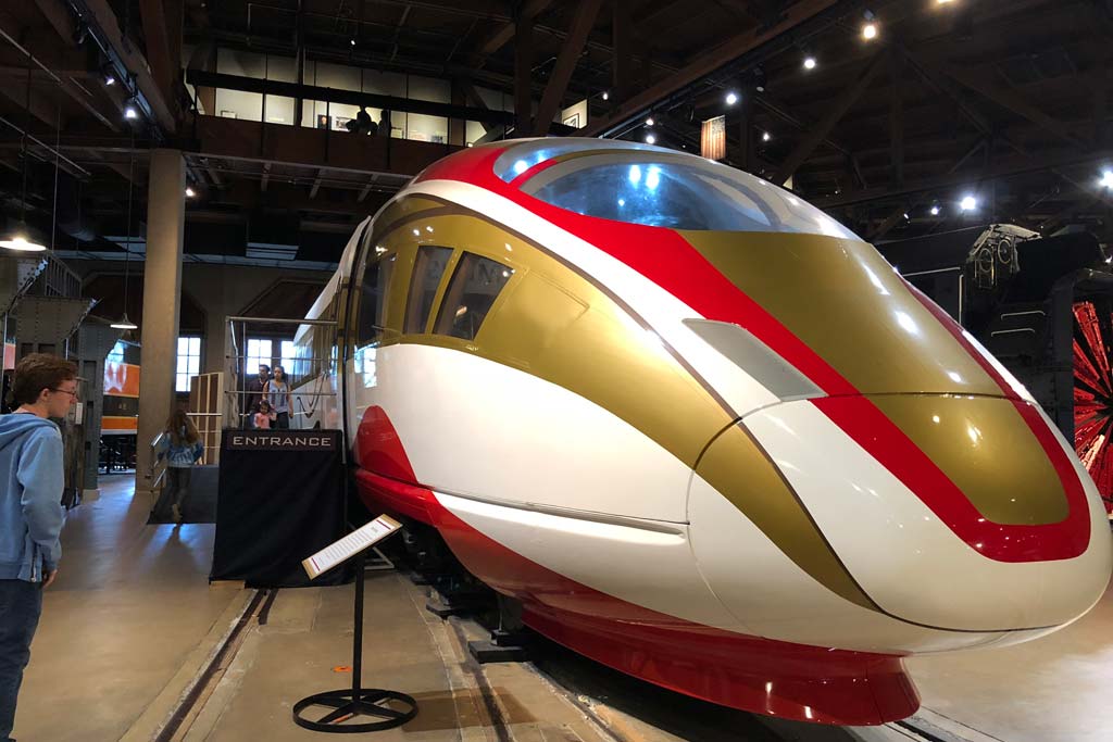 Family Day Trip to Sacramento's California State Railroad Museum ...