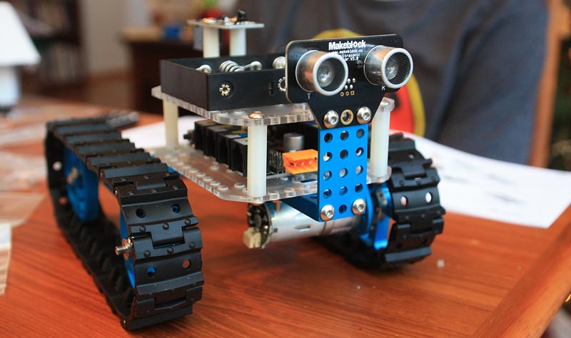 Makeblocks Starter Robot Kit Is A Great Intro To Robotics And Coding Marin Mommies