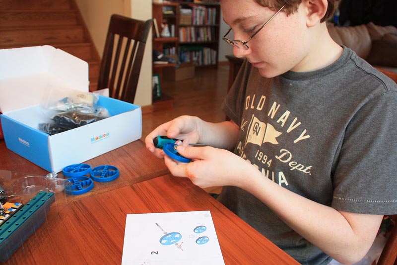 Makeblocks Starter Robot Kit Is A Great Intro To Robotics And Coding Marin Mommies