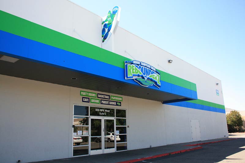 Jump and Play at Rebounderz Indoor Trampoline Arena in Rohnert Park ...